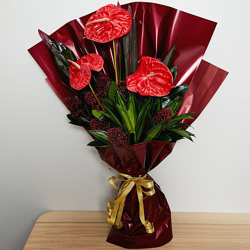 Online Beautiful Anthurium Bouquet Gift Delivery in UAE - Ferns N Petals