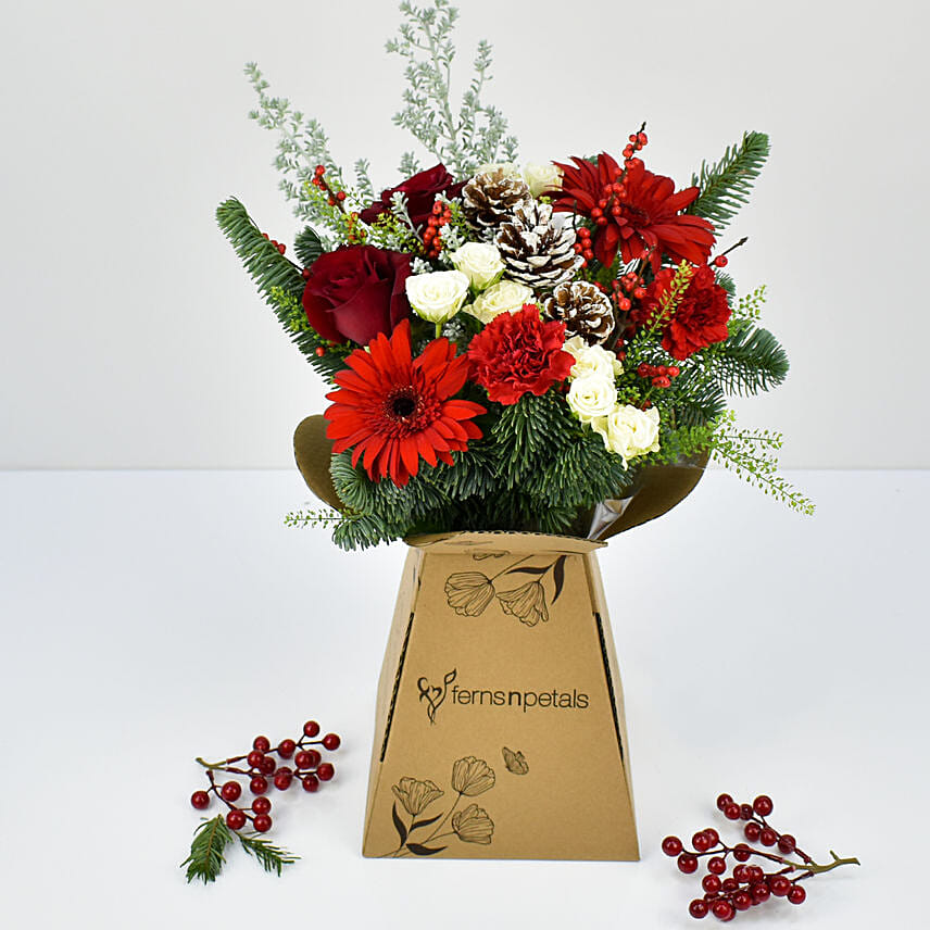 Christmas Flowers, Christmas Flowers Arrangement, Xmas flowers - FNP
