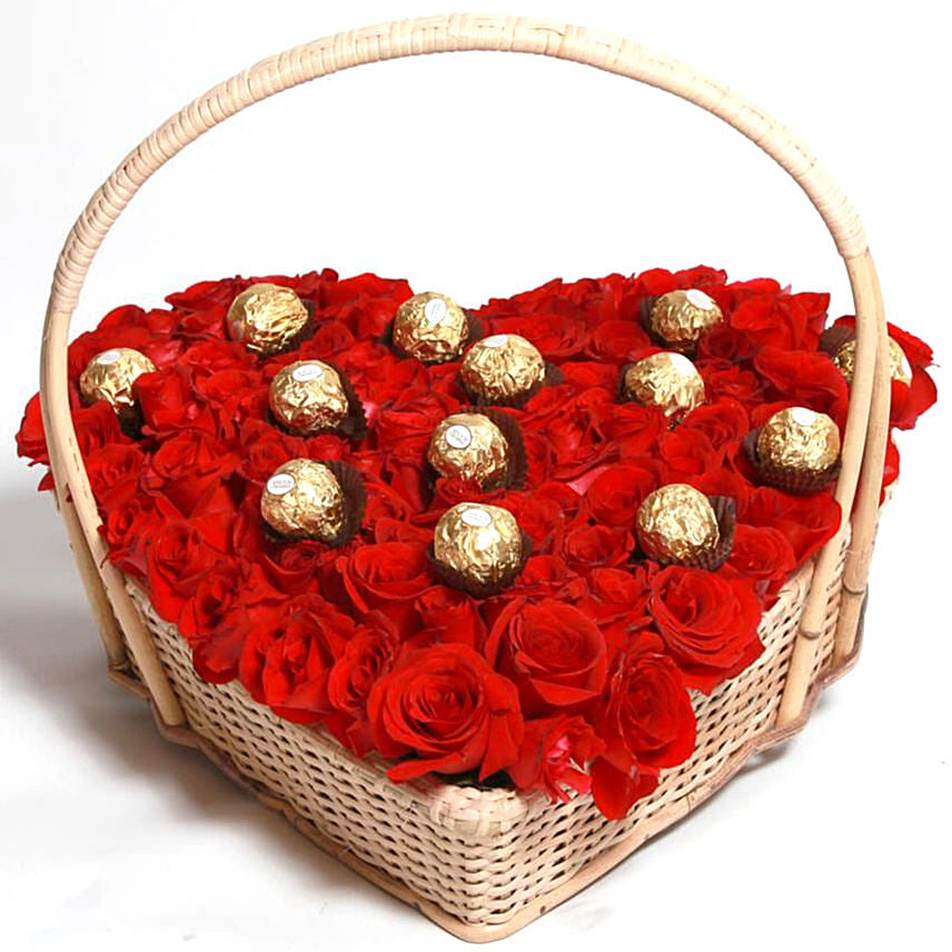 Online Red Rose And Ferrero Rocher Heart Basket Gift Delivery in ...