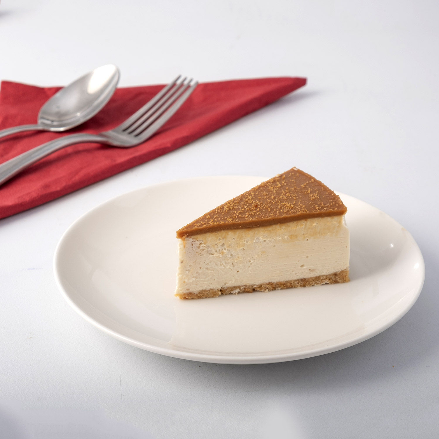 Online Lotus Cheese Cake 4 Portions Gift Delivery in UAE - FNP